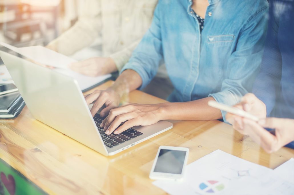 Digital Transformation for Companies and SMES with CEITON